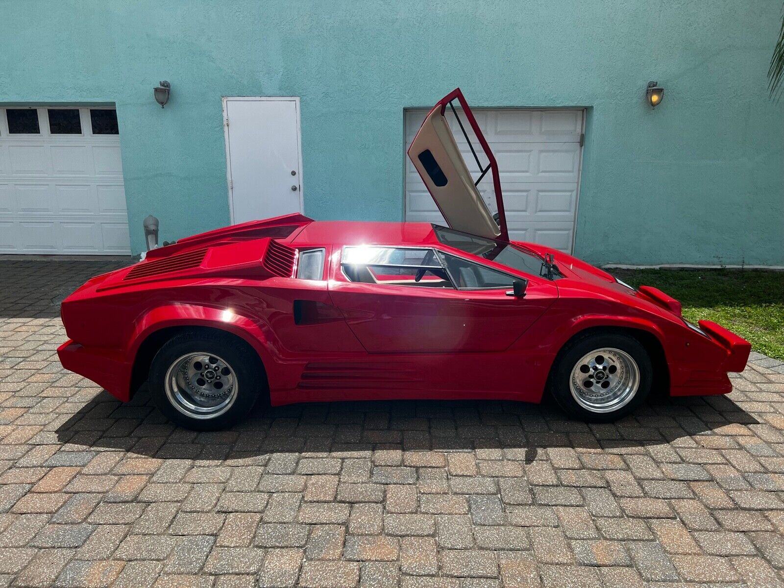 1980 Lamborghini Countach replica built on a Pontiac Fiero for sale